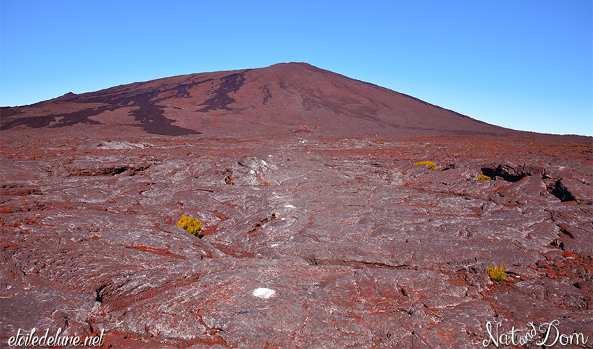 Le Volcan de la Fournaise se réveille ! | L'Oasis de Nat : Un regard ...